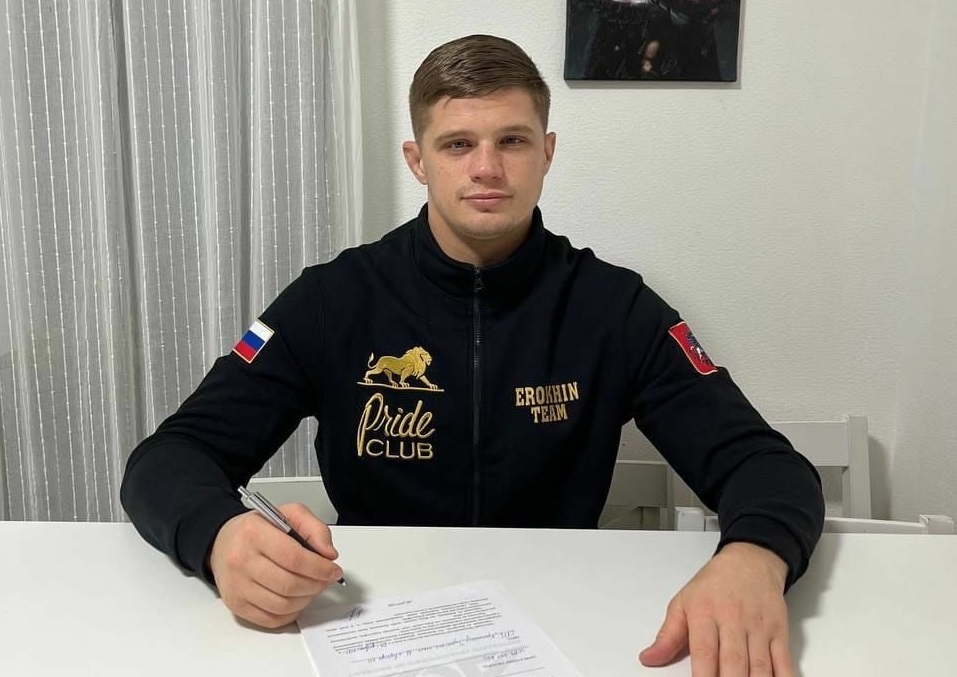 Михаил Мохнаткин подписал контракт с лигой ACA