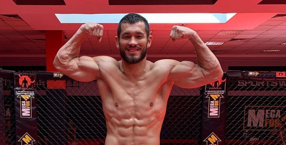 Махмуд Мурадов выступит на шоу UFC 257