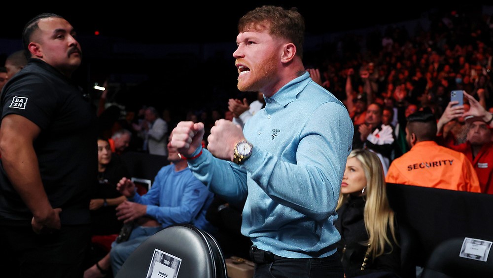 IBF назначила торги на бой Канело и Скулла