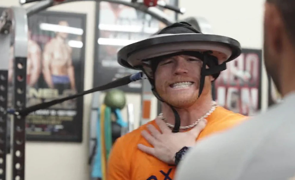 Эдди Хирн: Канело — просто зверь, у него шея как моя нога (видео)